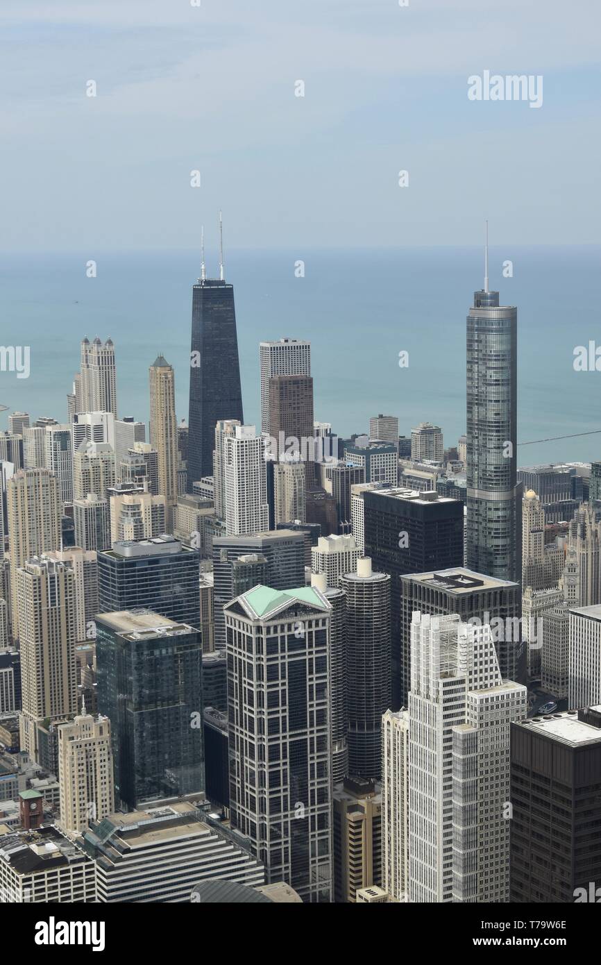 The view of Chicago from atop the Willis Tower, central Loop, Chicago ...