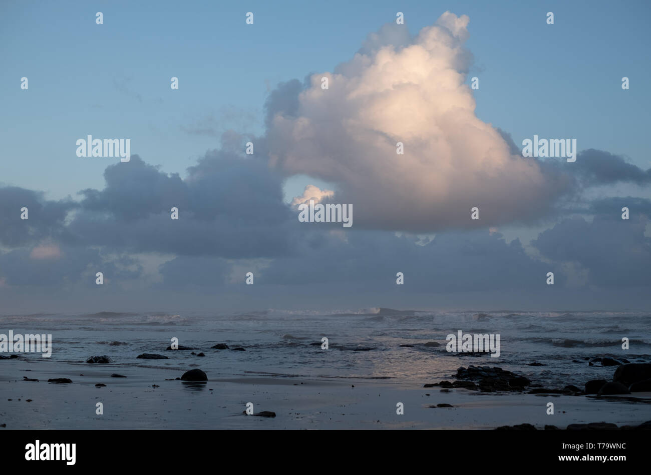 Morgan Bay beach at sunset, Sunshine Coast, Eastern Cape, South Africa ...
