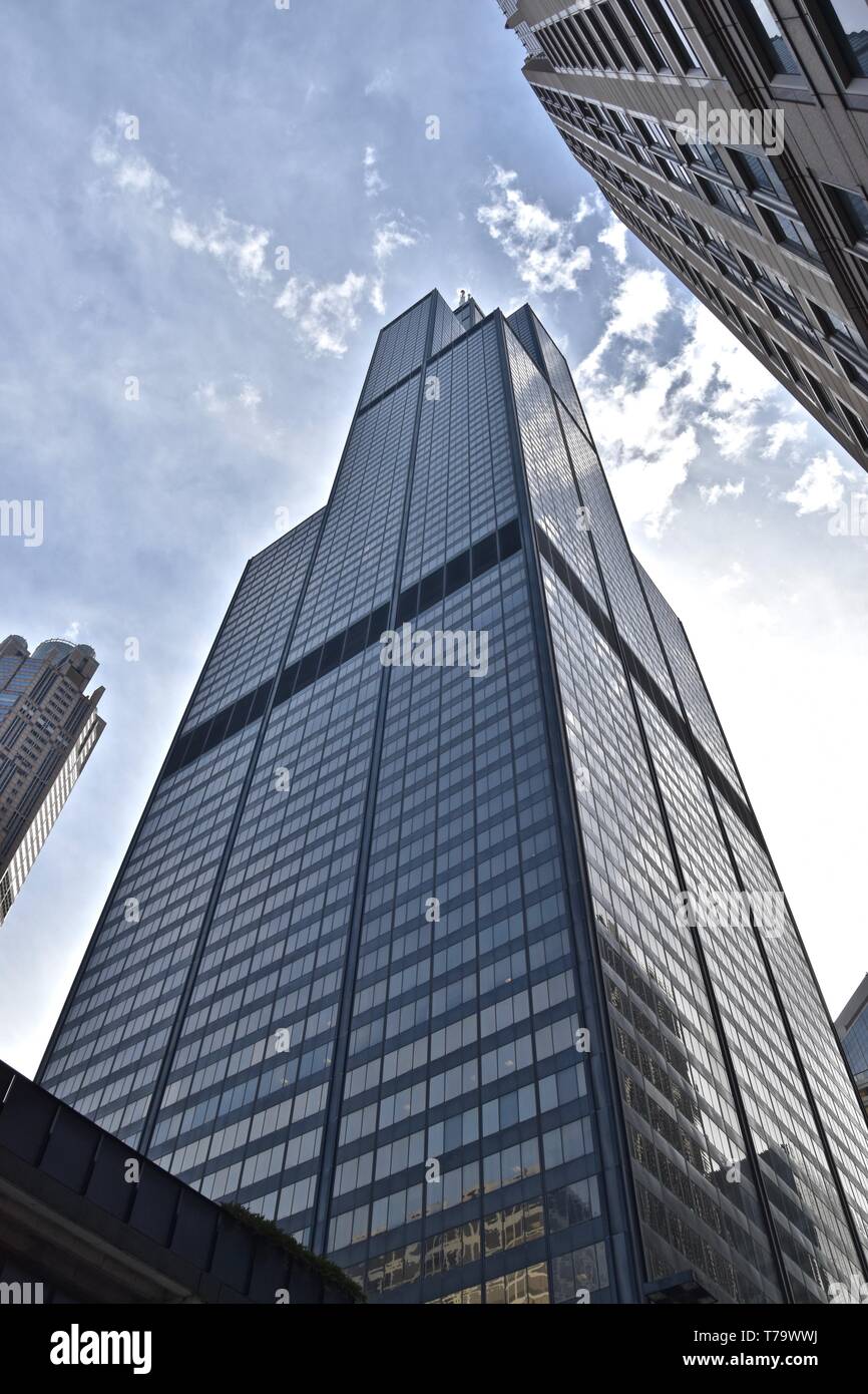 Chicago's iconic Willis Tower, Illinois, USA Stock Photo - Alamy