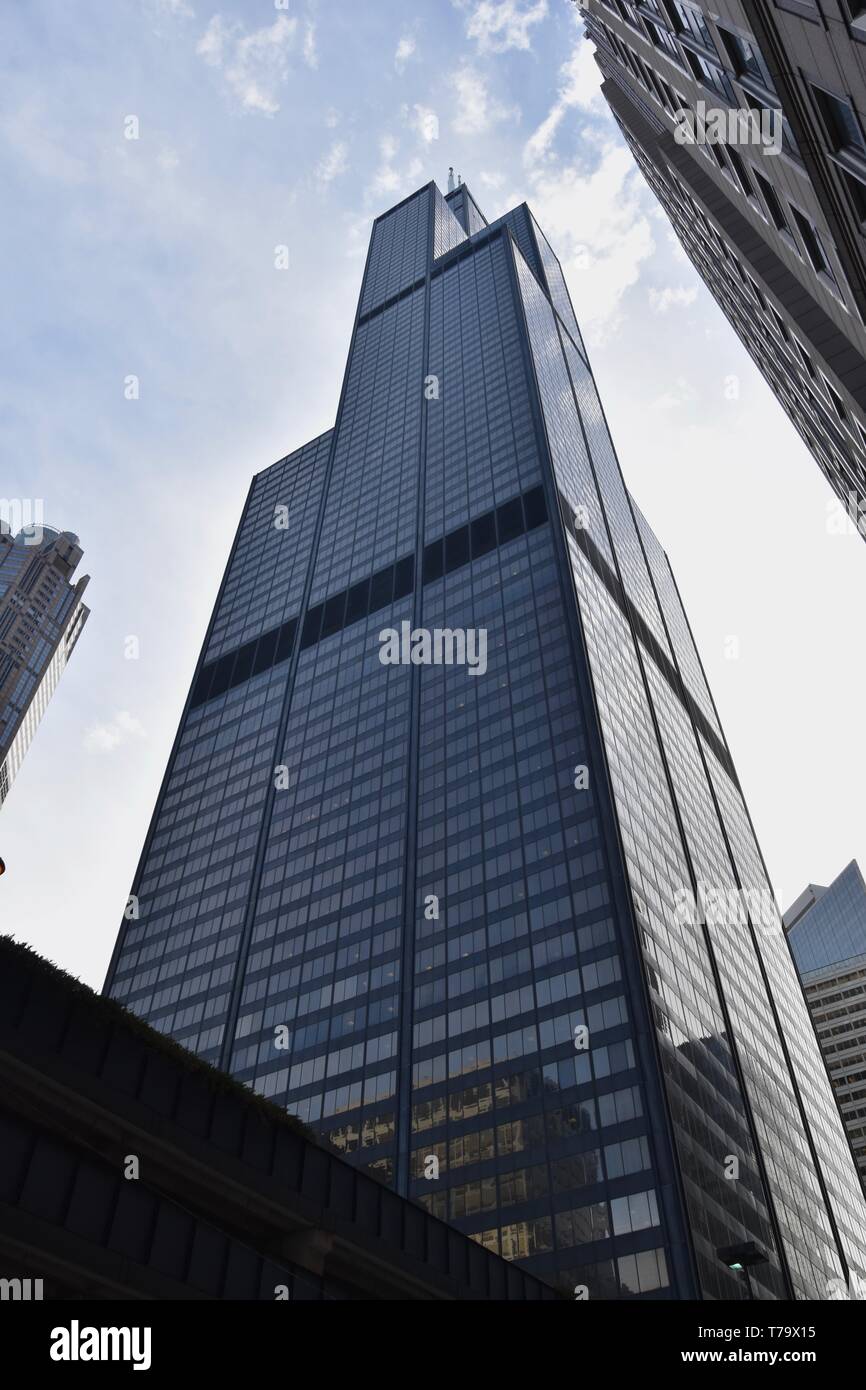 Chicago's iconic Willis Tower, Illinois, USA Stock Photo - Alamy