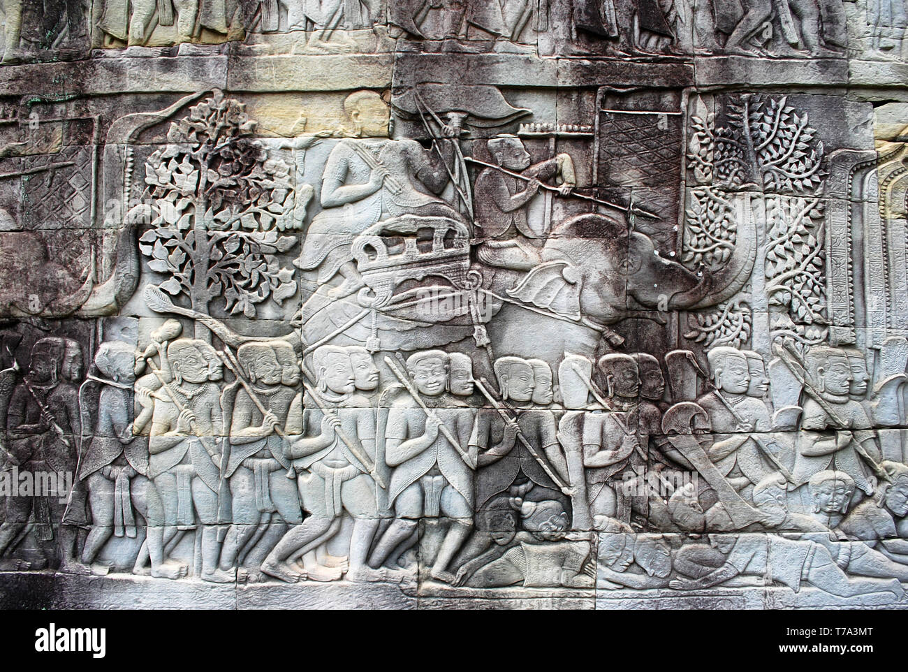 Reliefs, Angkor Wat temple, Siem Reap - Cambodia Stock Photo - Alamy