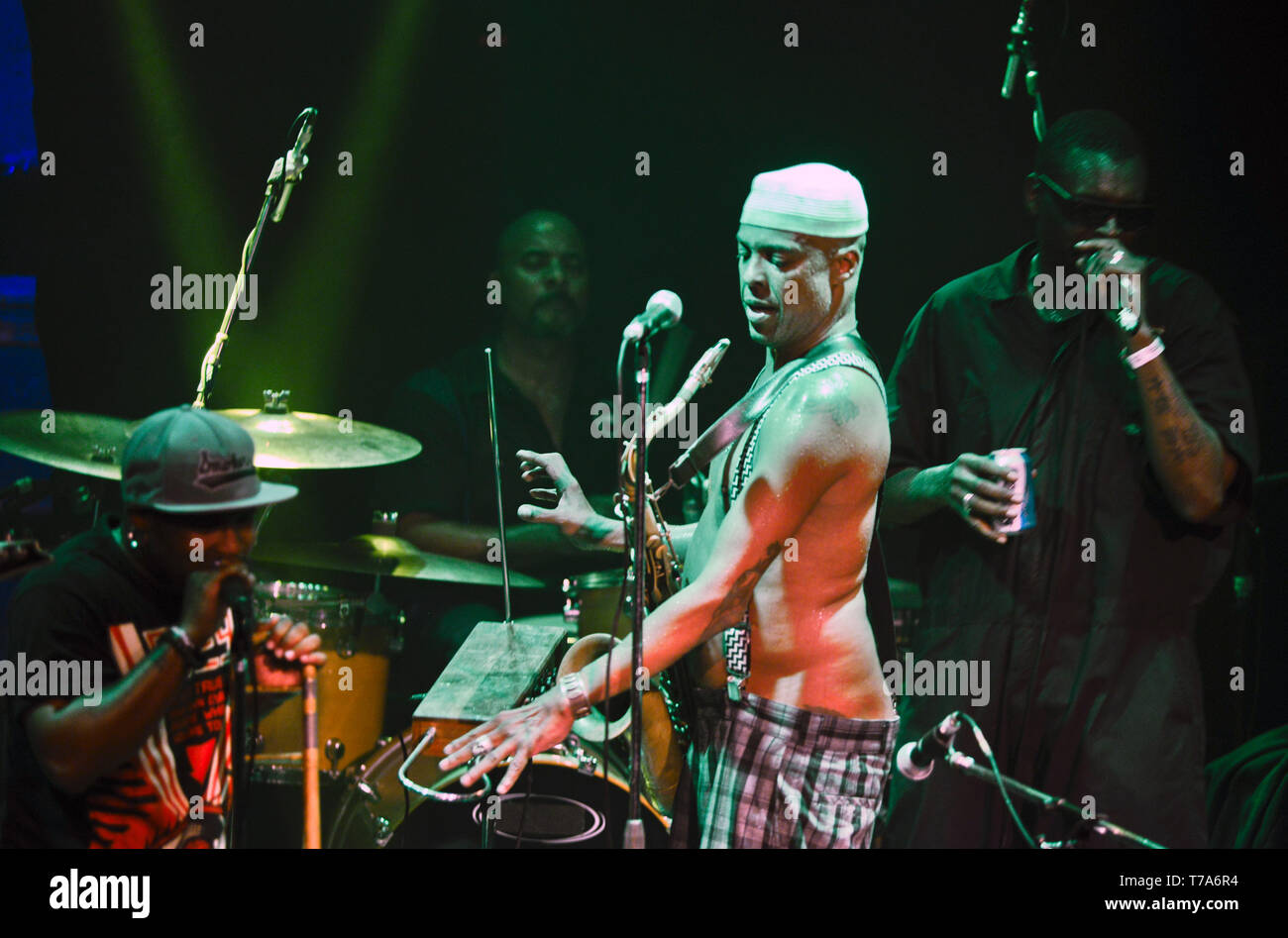 Fisbone leader, singer and frontman, Angelo Moore, with Walter Kibby ...