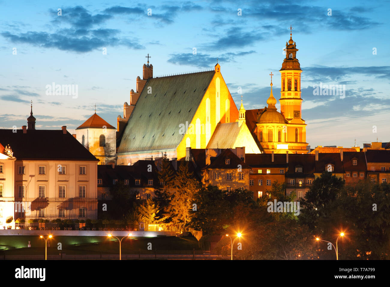Warsaw Old Town, St. John's Cathedral, Warsaw Stock Photo - Alamy