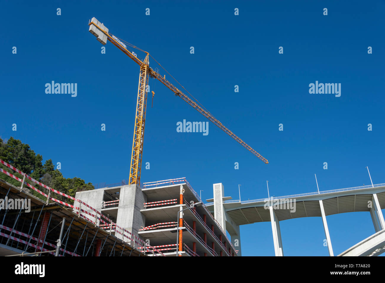 Construction site tall concrete hi-res stock photography and images - Alamy