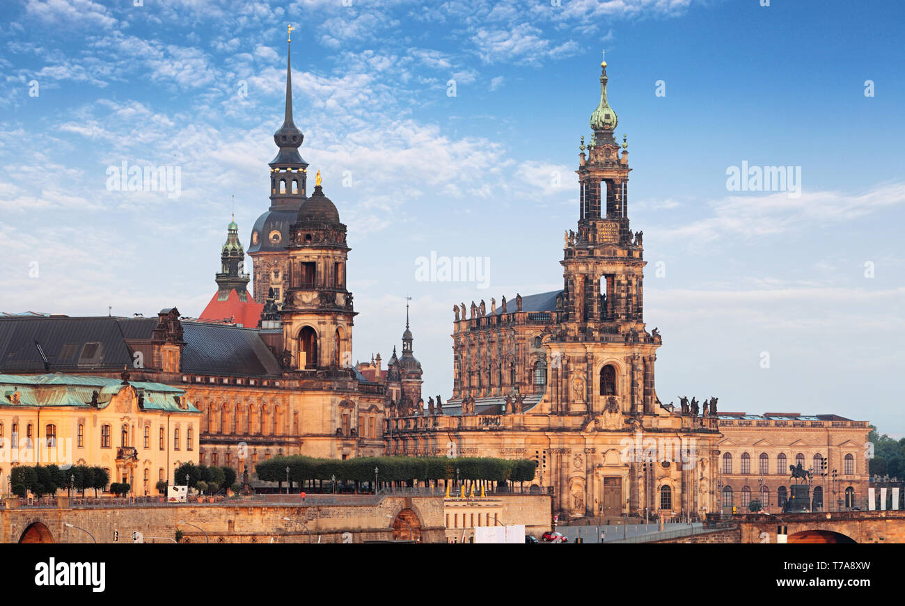 Old fashioned past restoring hi-res stock photography and images - Alamy