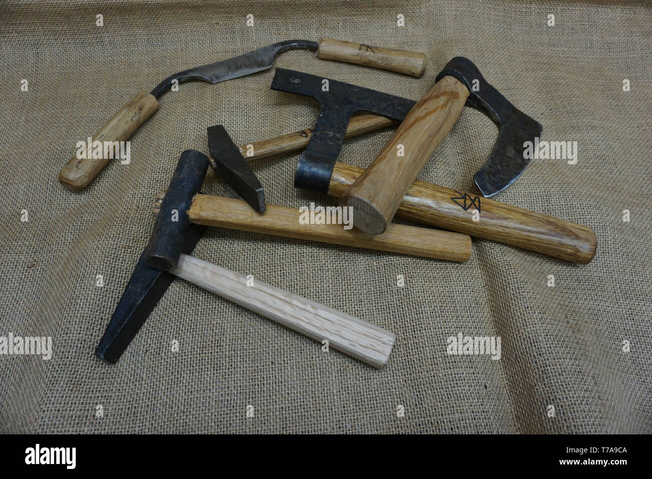Axe shave hi-res stock photography and images - Alamy