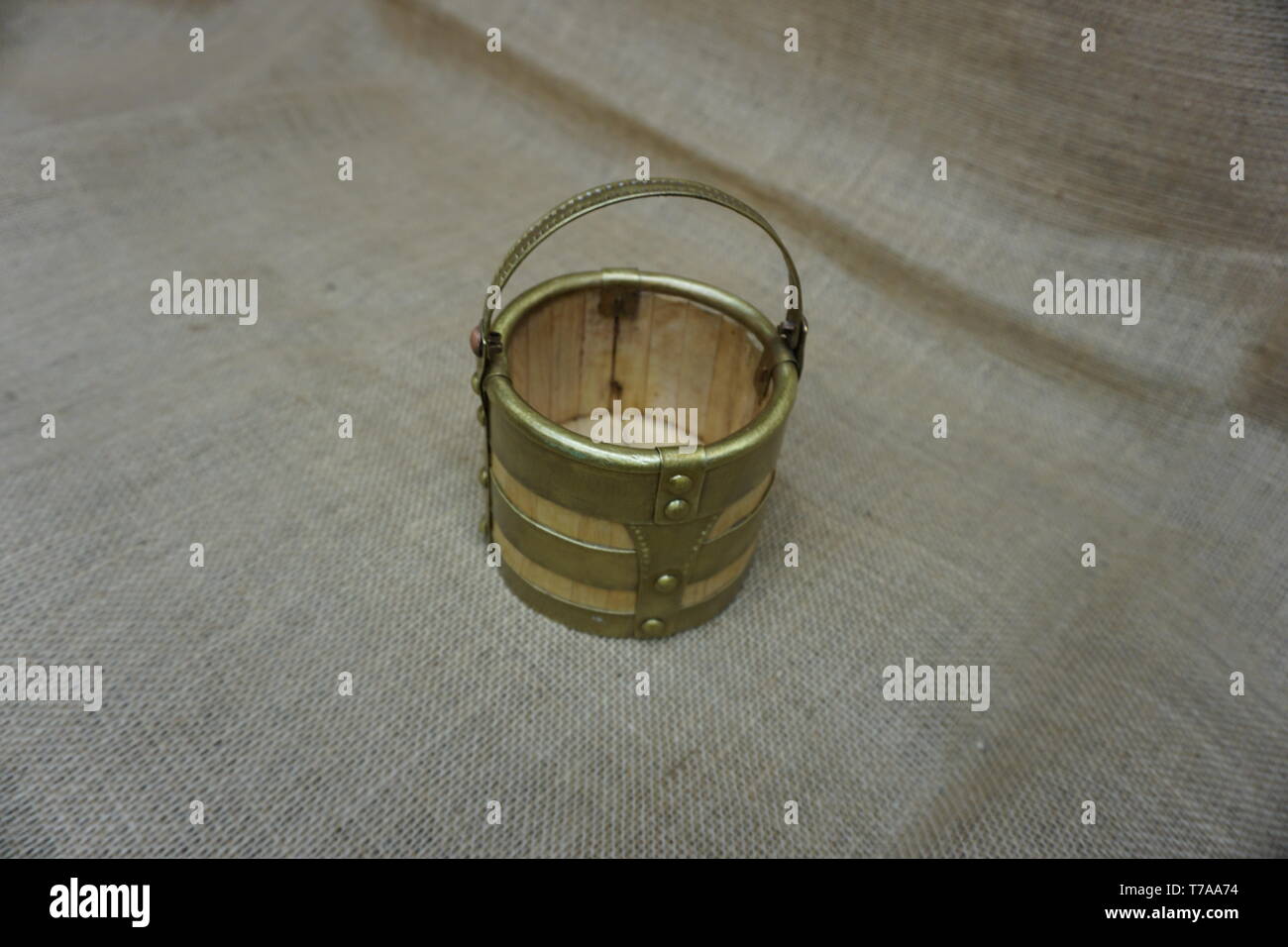 Anglo saxon hall reconstruction hi-res stock photography and images - Alamy