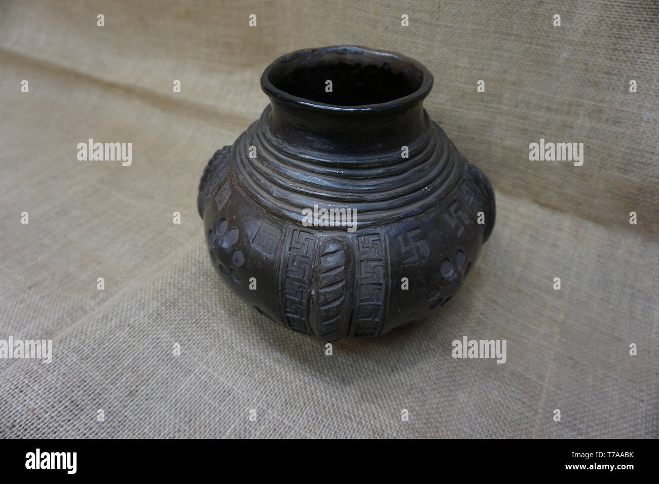 Anglo Saxon Pottery Anglia High Resolution Stock Photography and Images ...