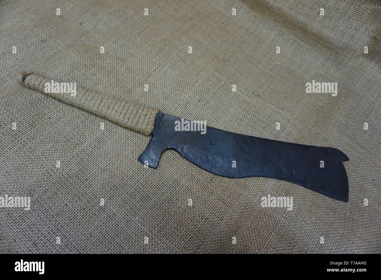 Hedge laying tools hi-res stock photography and images - Alamy