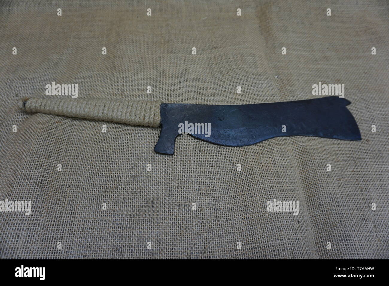 Hedge laying tools hi-res stock photography and images - Alamy