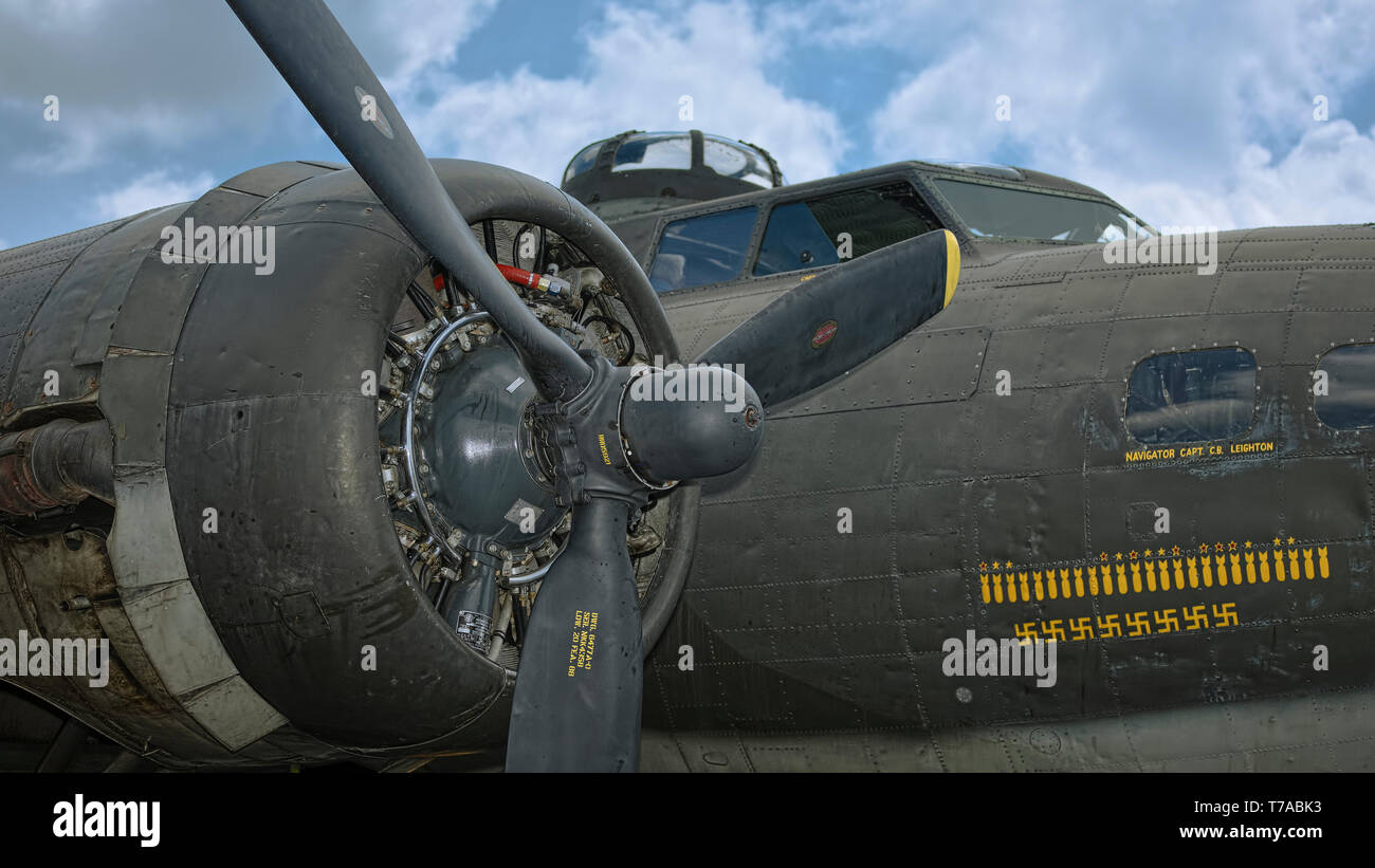 Memphis belle b 17 flying fortress hi-res stock photography and images ...