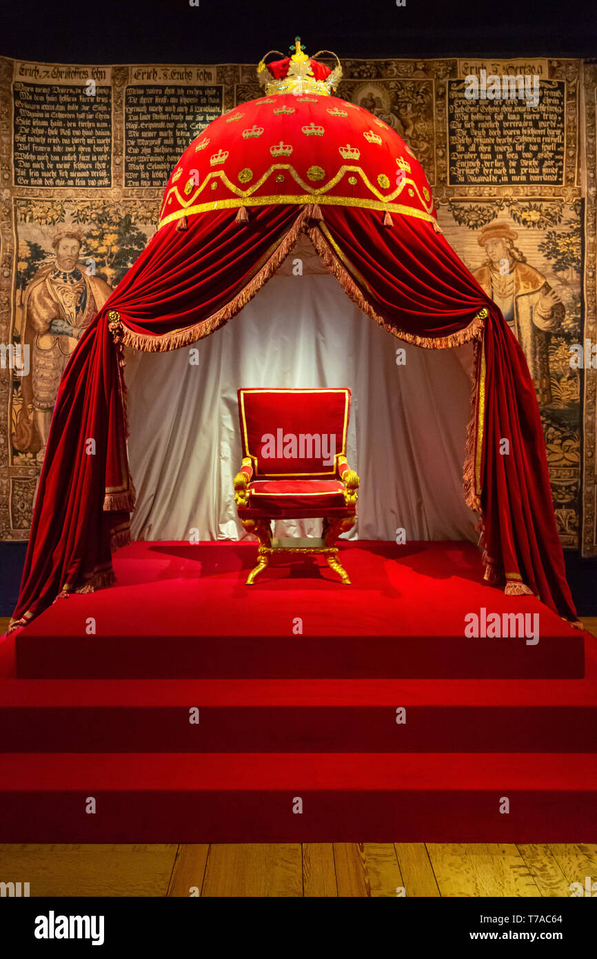 Throne Hall of Frederiksborg Castle Stock Photo - Alamy
