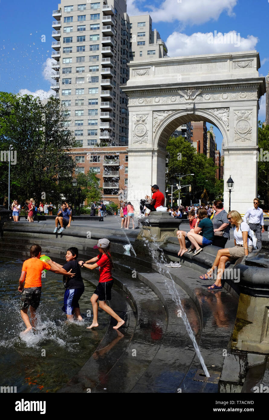 Joy in arch hi-res stock photography and images - Alamy