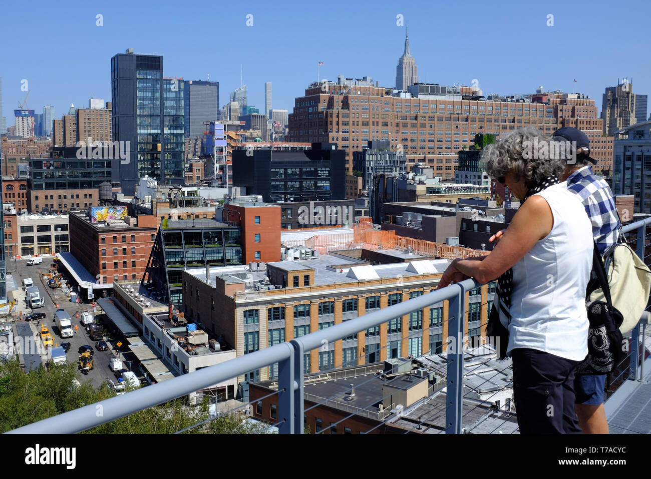 Meatpacking district and Chelsea of Manhattan with visitors on the ...