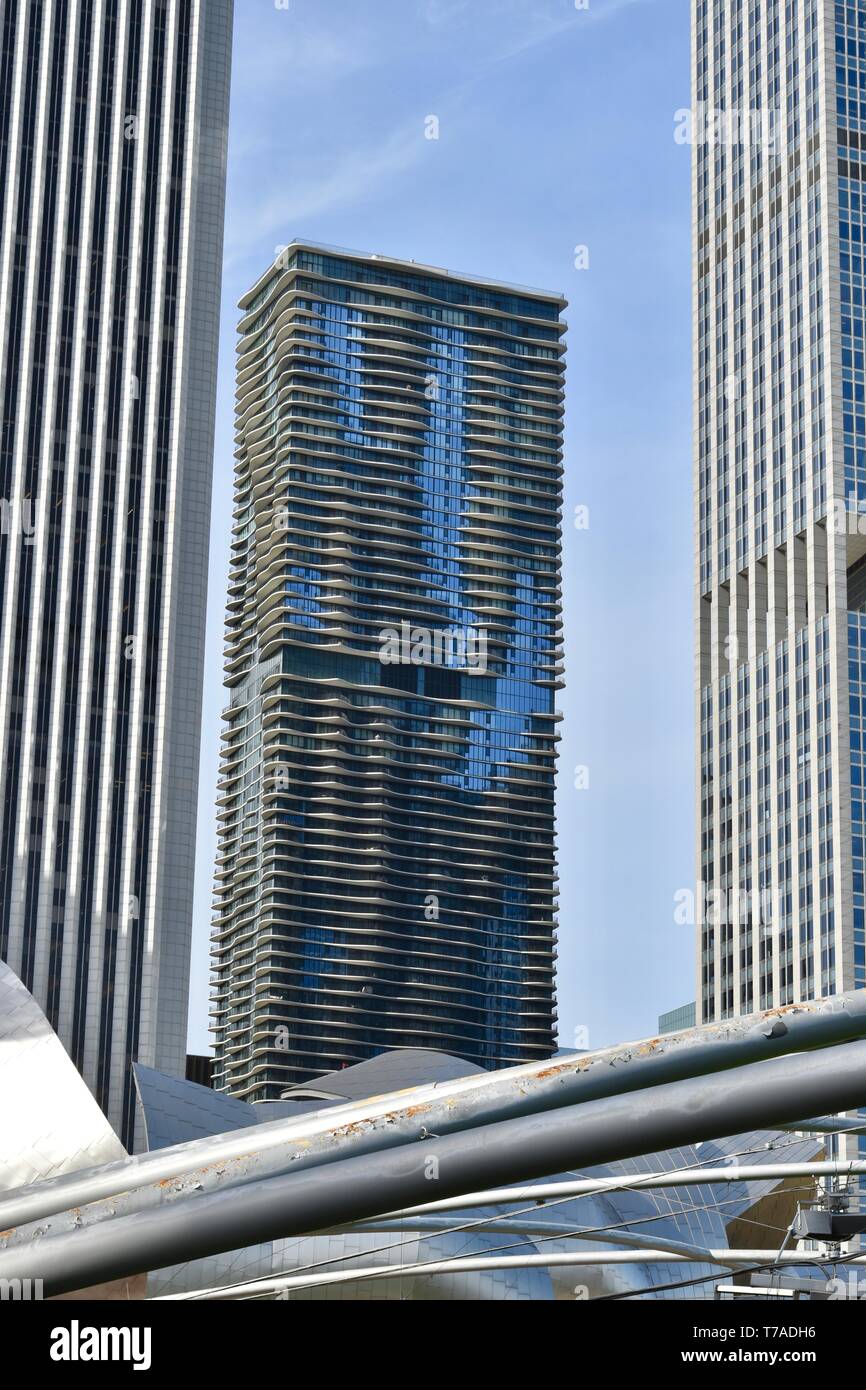 Iconic view of Chicago, Illinois, USA Stock Photo - Alamy