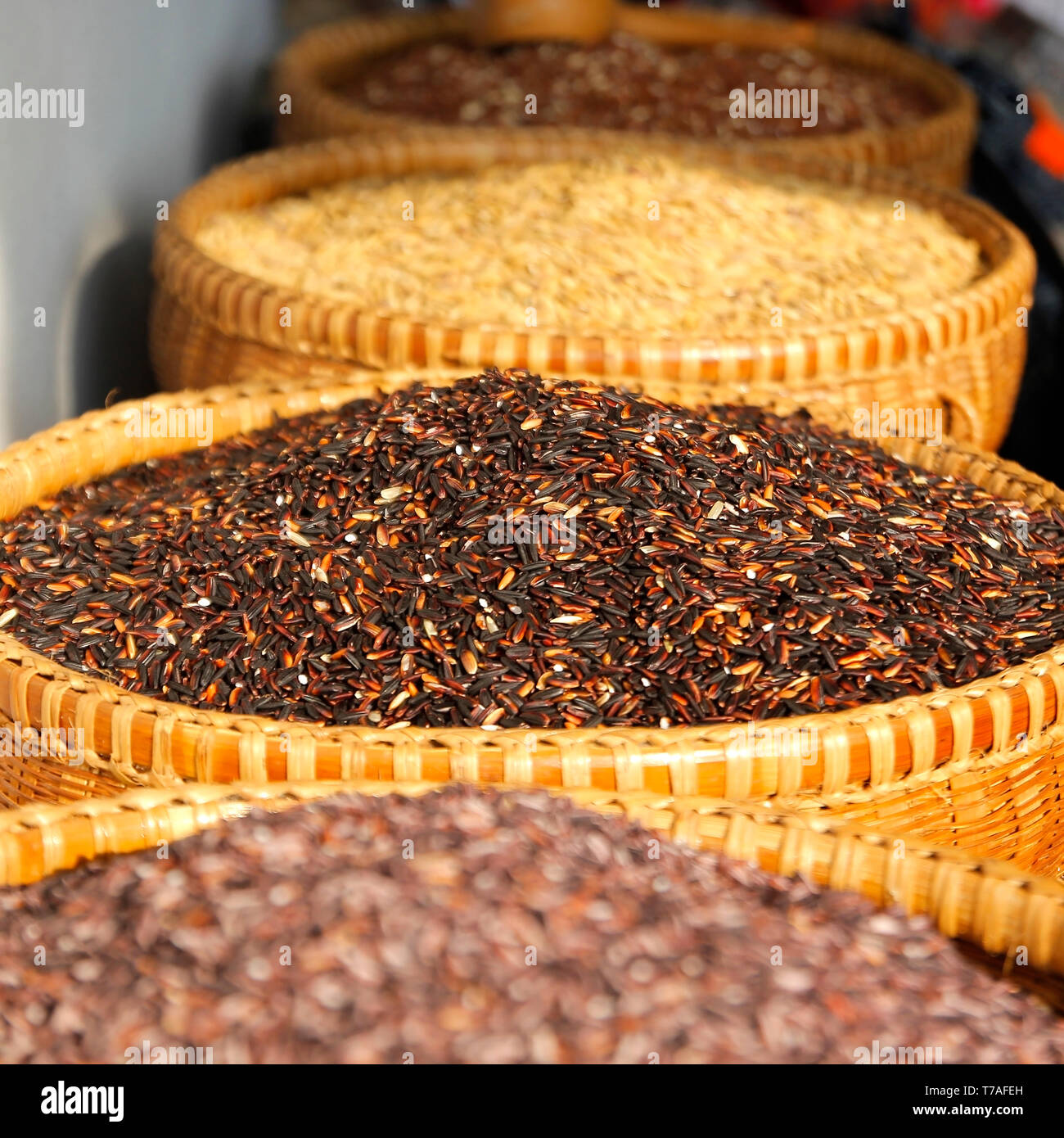 photo of uncooked rice berry in basket Stock Photo - Alamy