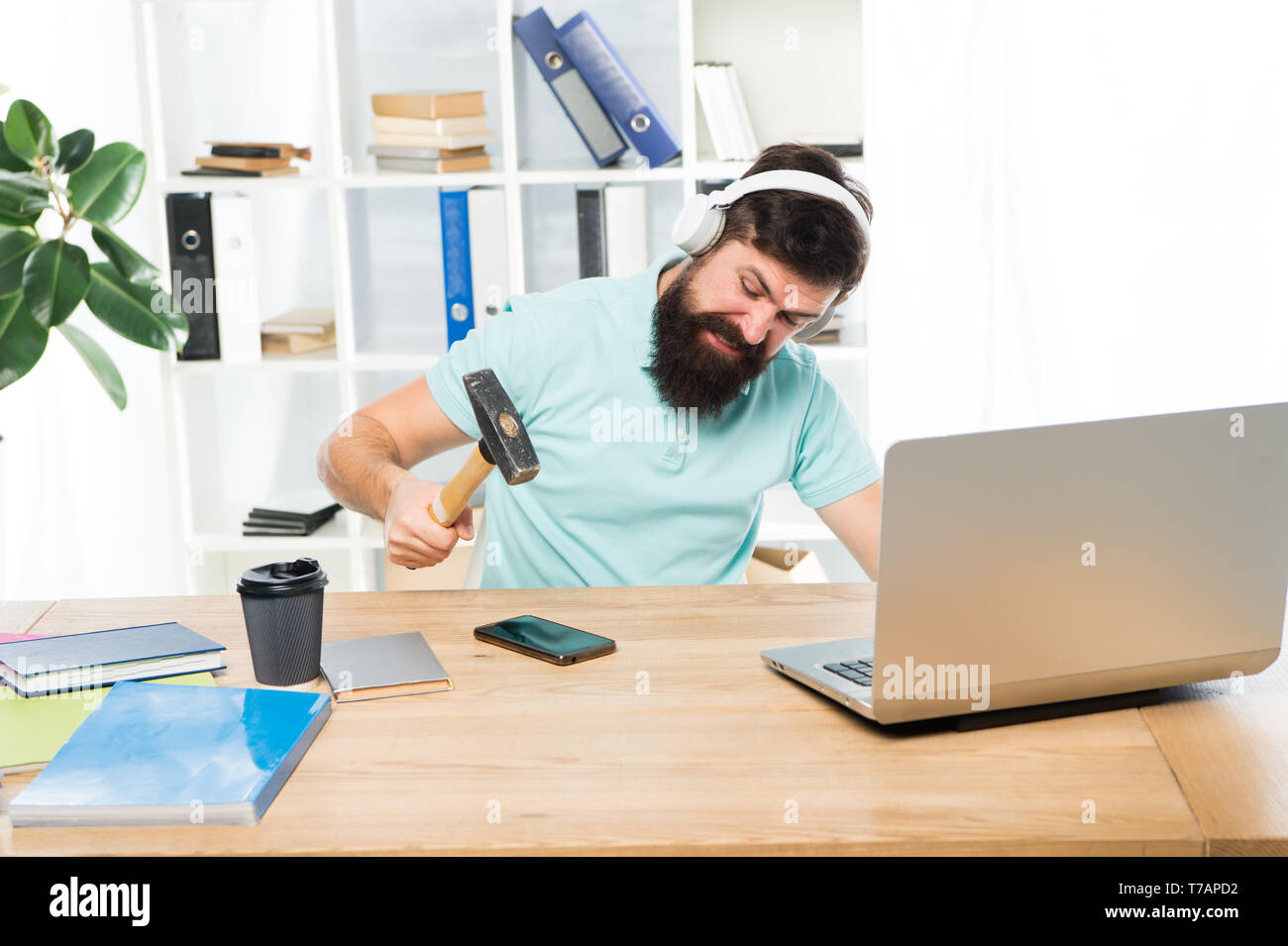 The annoying thing hi-res stock photography and images - Alamy