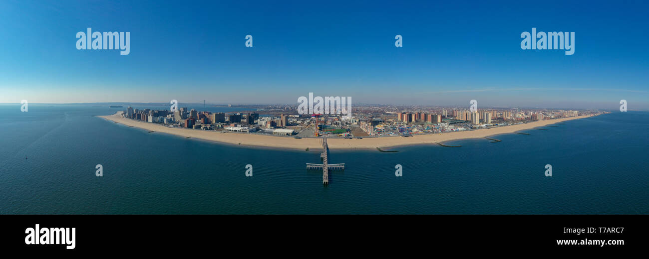 Seagate pier hi-res stock photography and images - Alamy