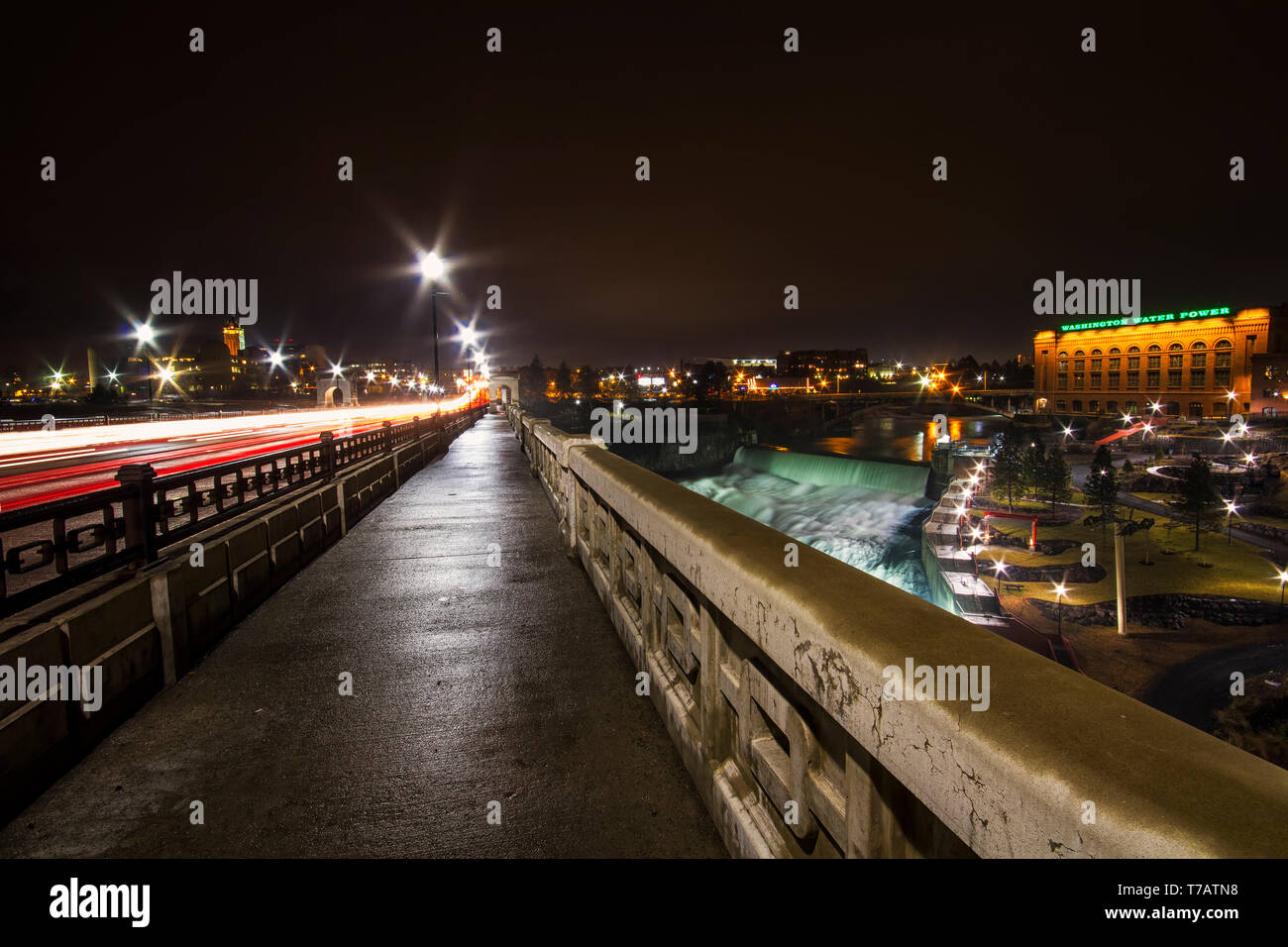 A night time sceen on the Monroe Street Bridge in Spokane Washington ...