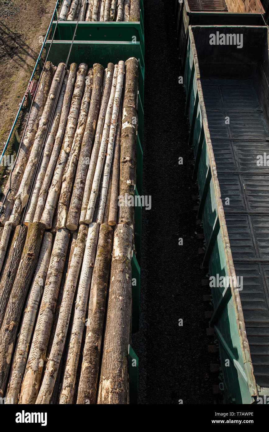 Lumber Rail Car High Resolution Stock Photography and Images - Alamy