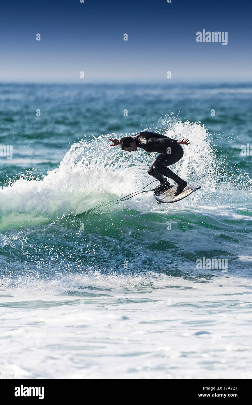 Spectacular surfing action at popular surfing hotspot Fistral beach in ...