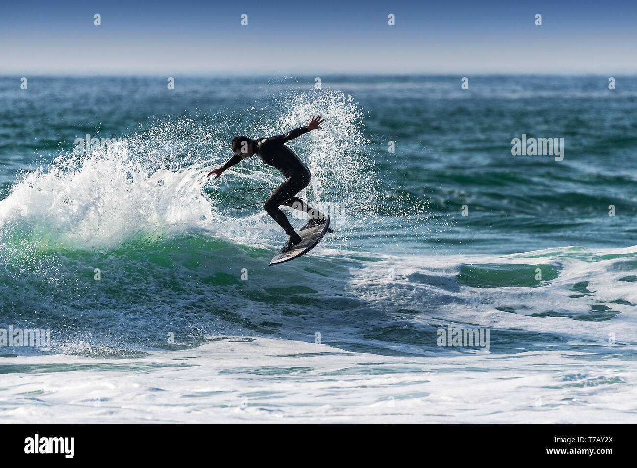 Spectacular surfing action at popular surfing hotspot Fistral beach in ...