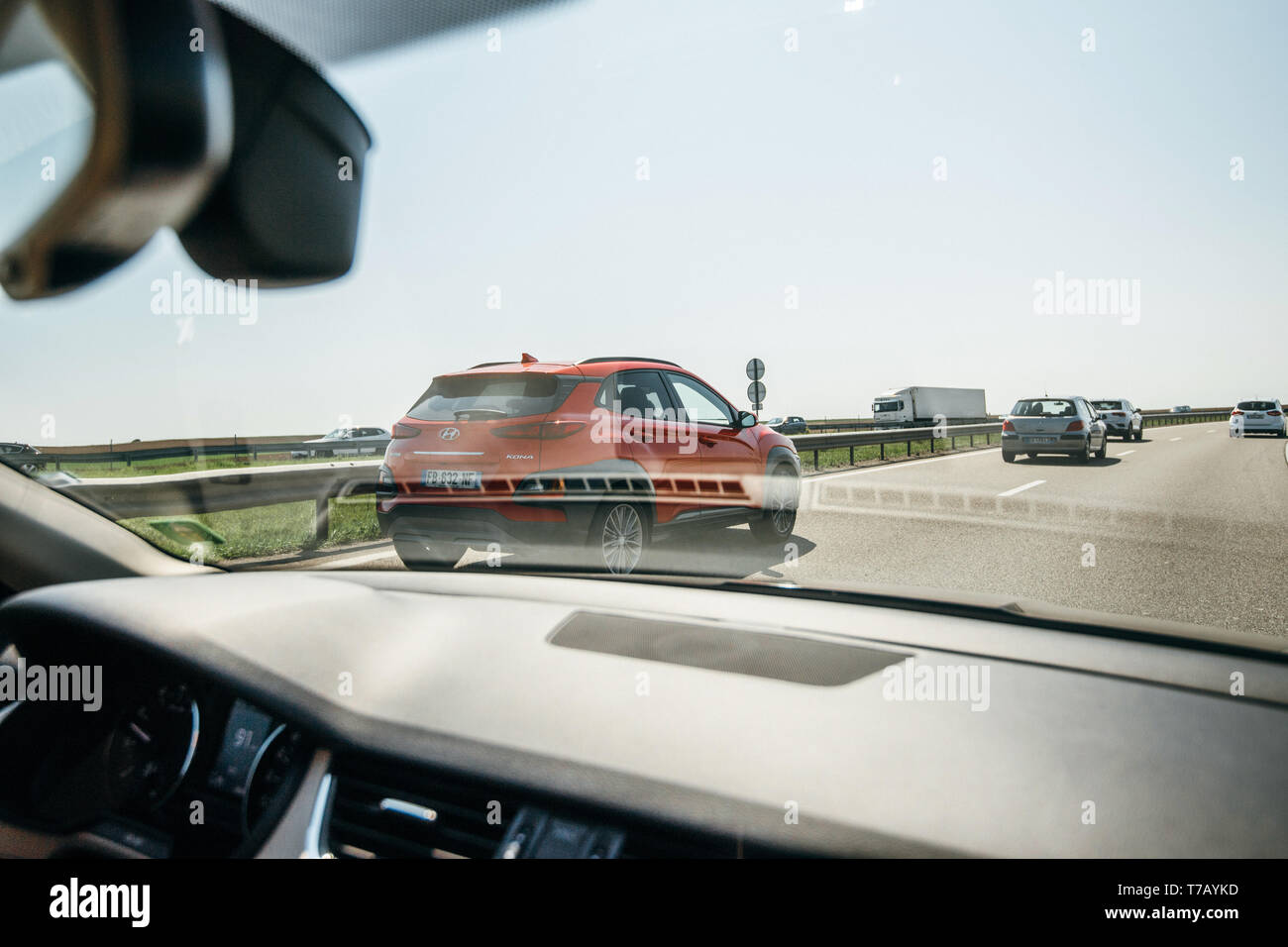 Personal driver pickup hi-res stock photography and images - Alamy