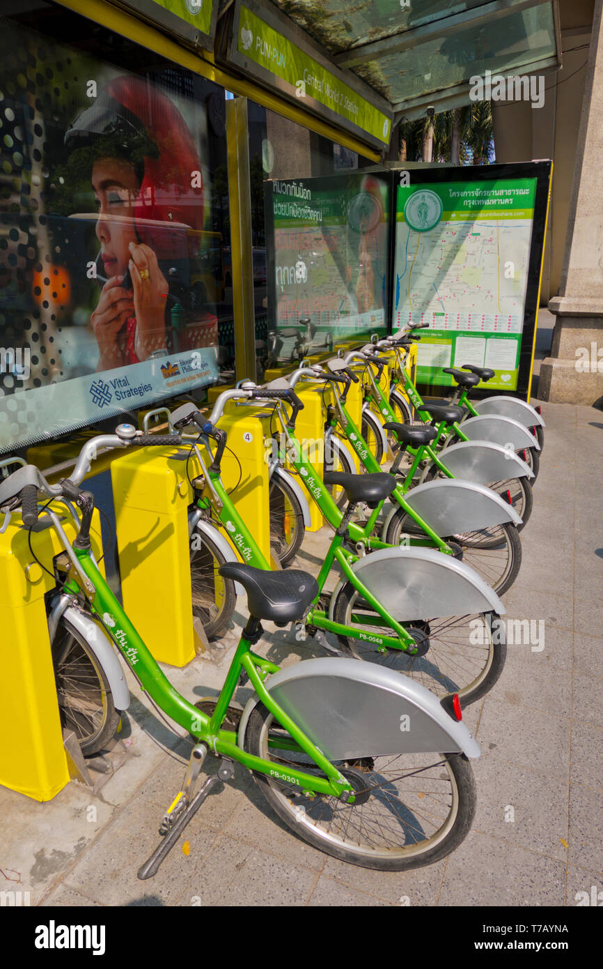 Bangkok bicycles hi-res stock photography and images - Alamy