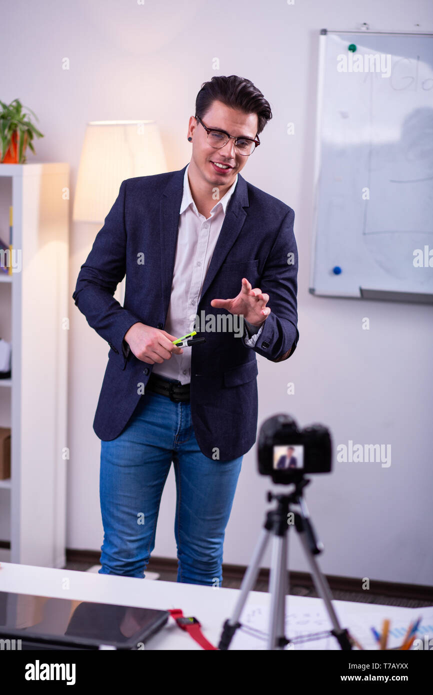 Elegant outfit features hi-res stock photography and images - Alamy