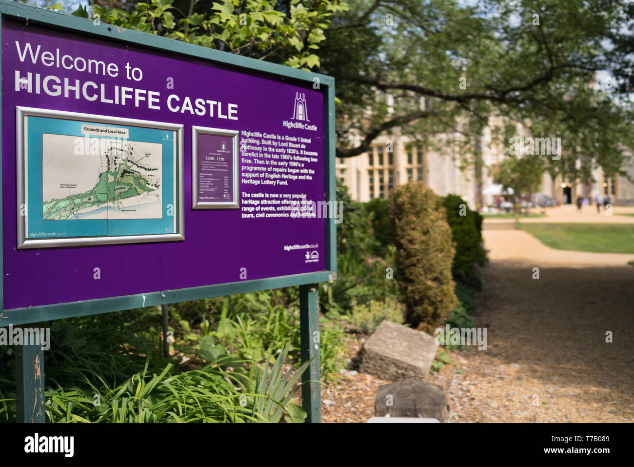 Welcome to Highcliffe Castle sign with castle in background Stock Photo ...