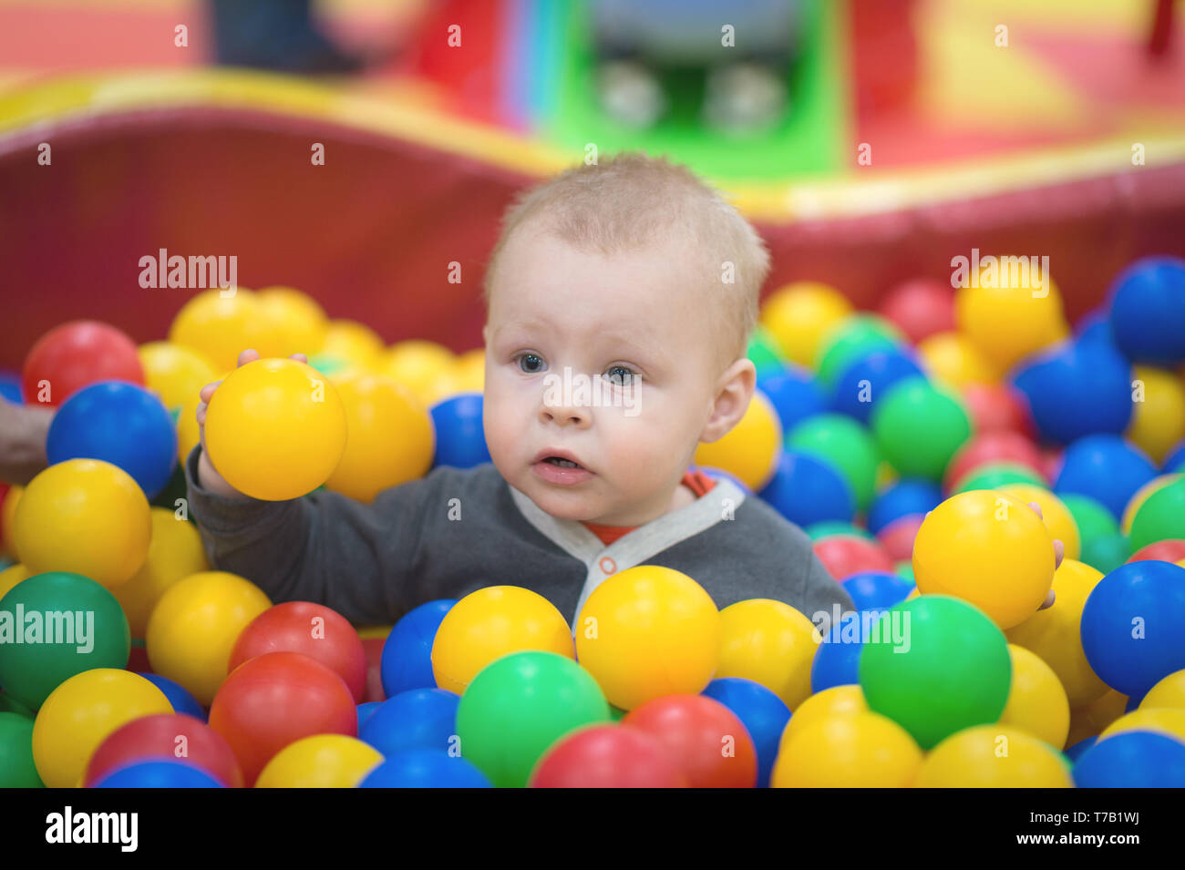 Chute ball hi-res stock photography and images - Alamy