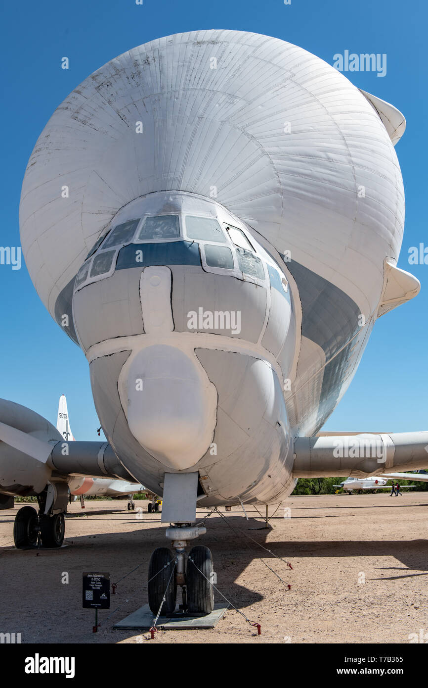 Aero Spacelines 377-SG Super Guppy (NASA) at Pima Air & Space Museum in ...