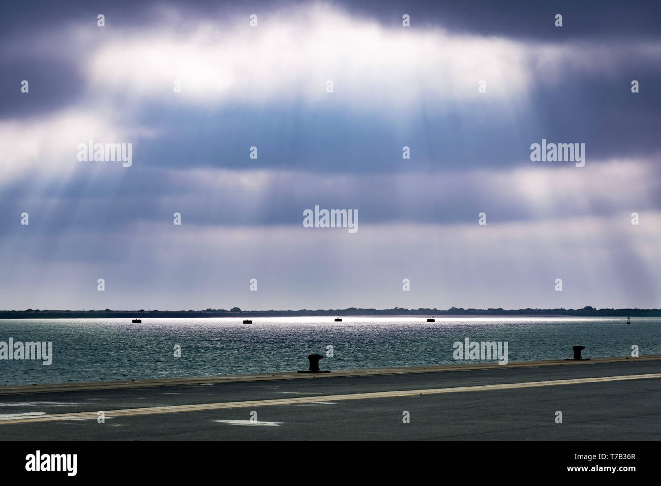 Huelva port hi-res stock photography and images - Alamy