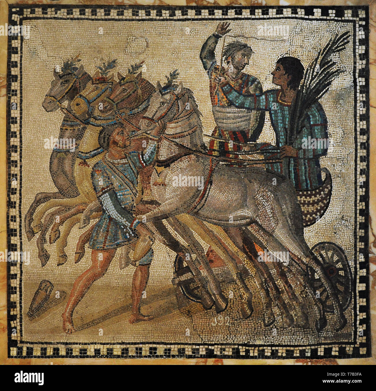 Quadriga races hi-res stock photography and images - Alamy