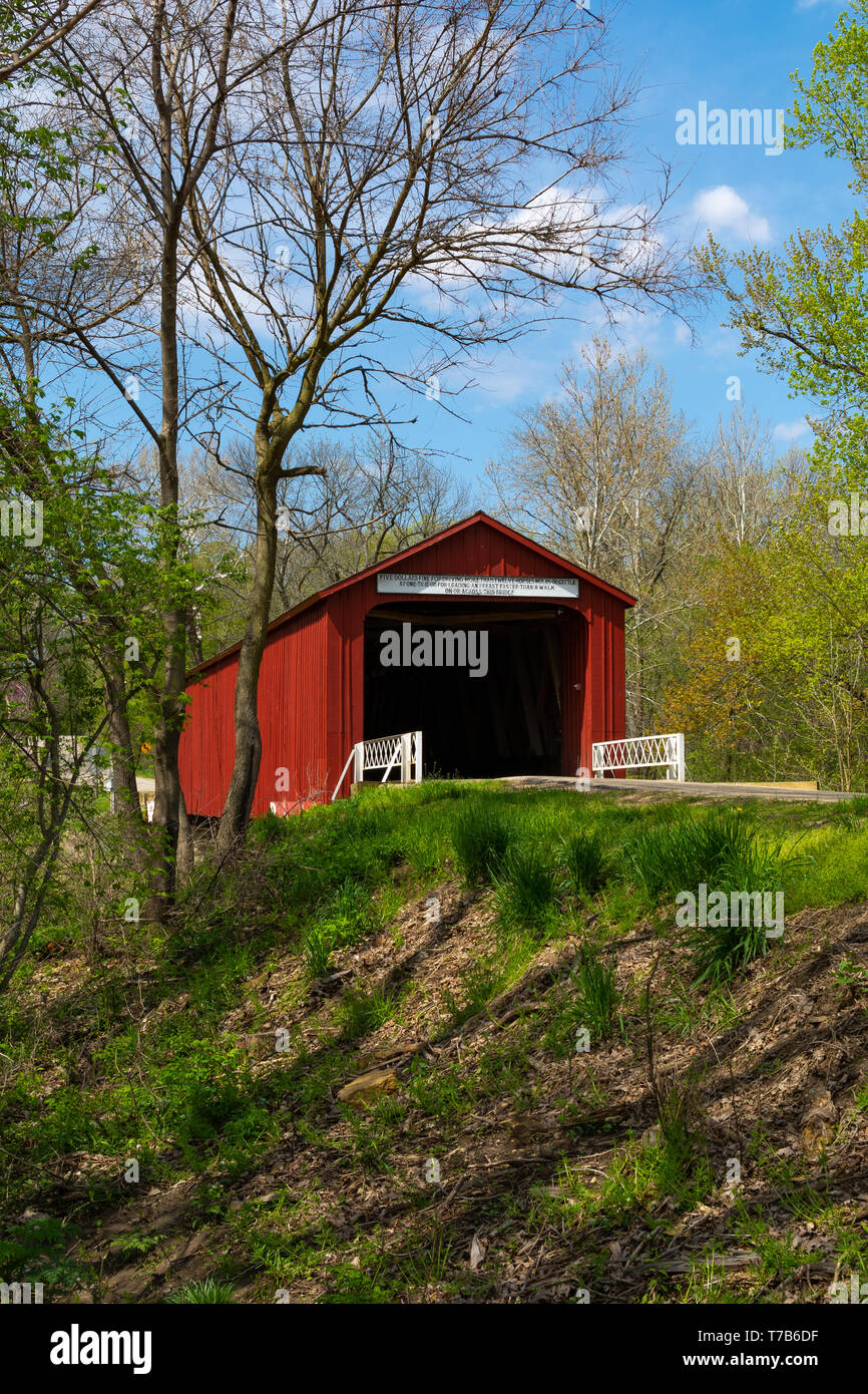 Red covered bridge princeton hi-res stock photography and images - Alamy