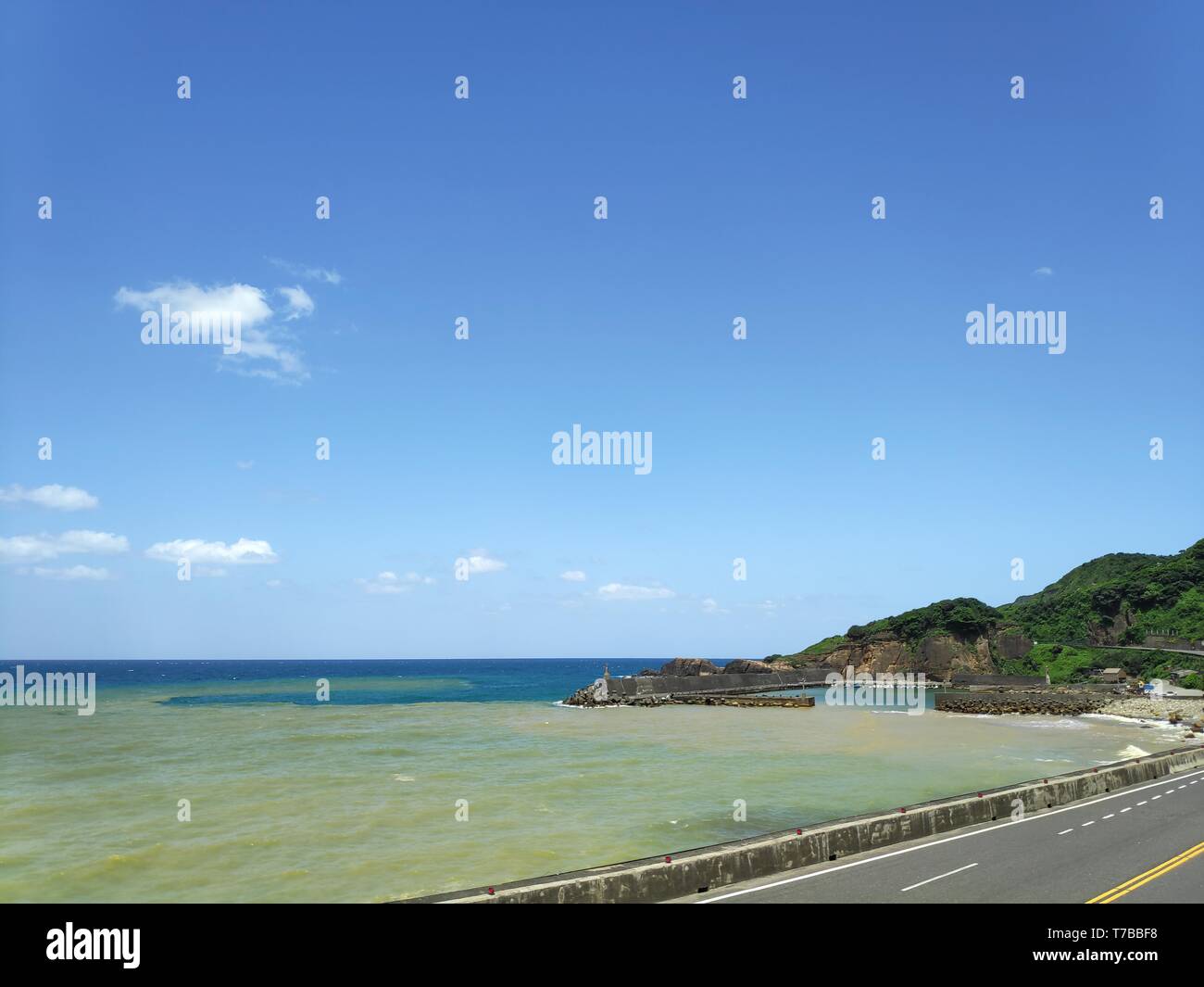 The Ruifang District, the famous Keelung Mountain and Shuiyudong Area ...