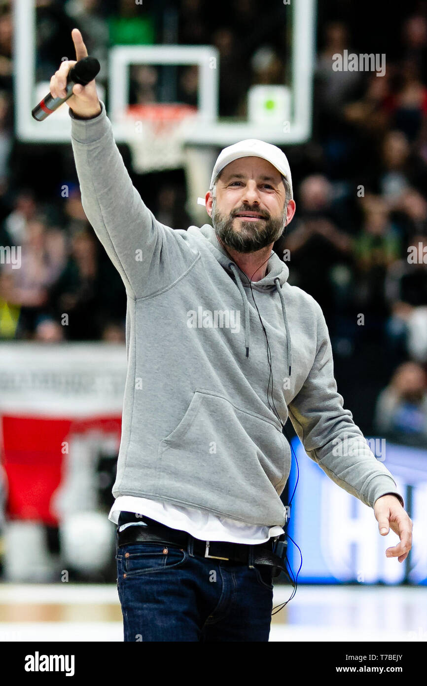 Basketball bo hi-res stock photography and images - Alamy