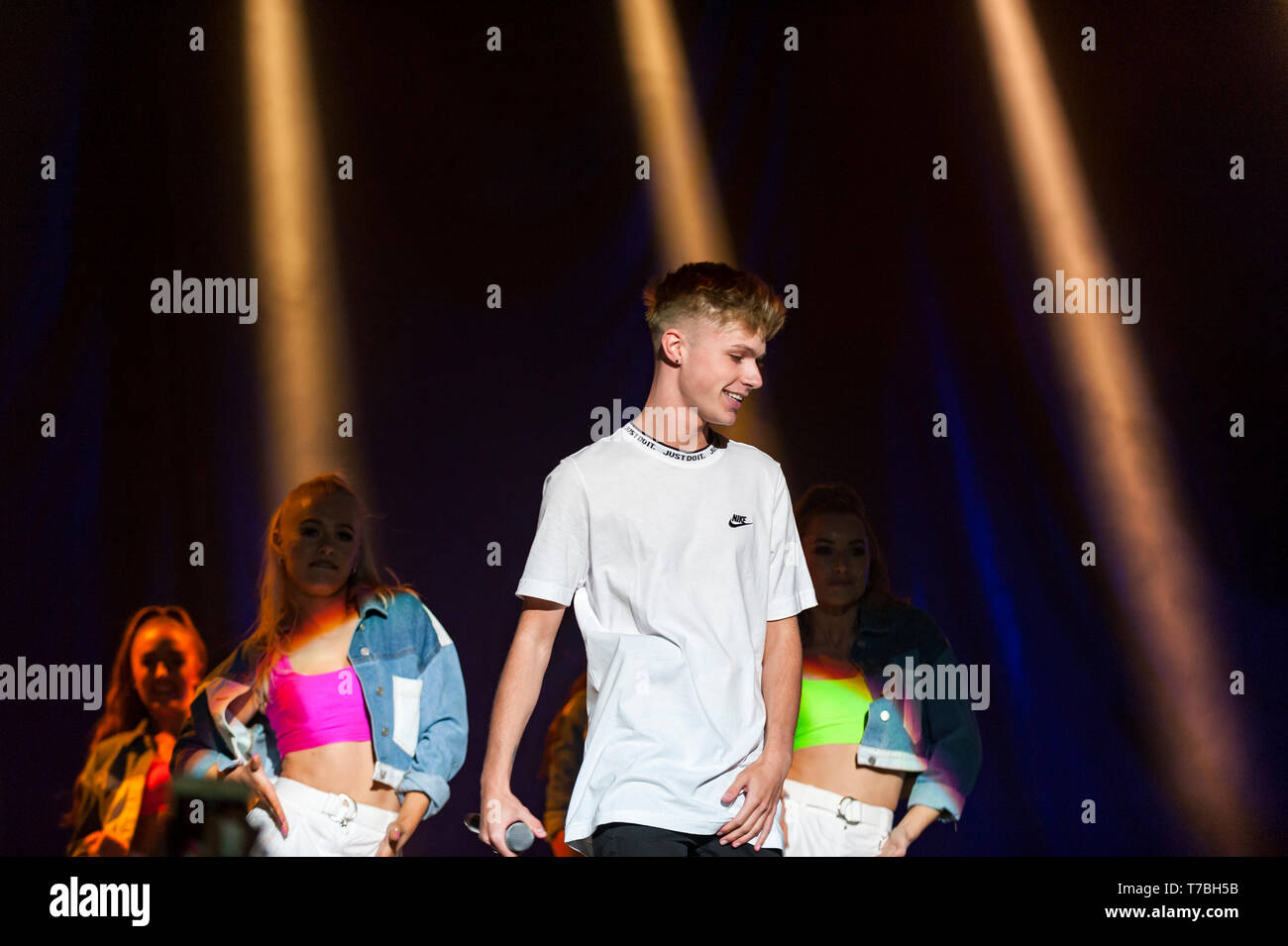 Liverpool, UK. 5th May 2019. Singer, HRVY, real name Harvey Leigh ...