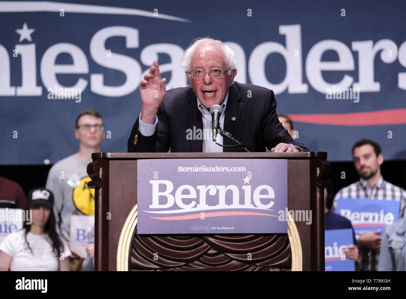 Sioux City, IOWA, USA. 5th May, 2019. U.S. Sen. BERNIE SANDERS (I-VT ...