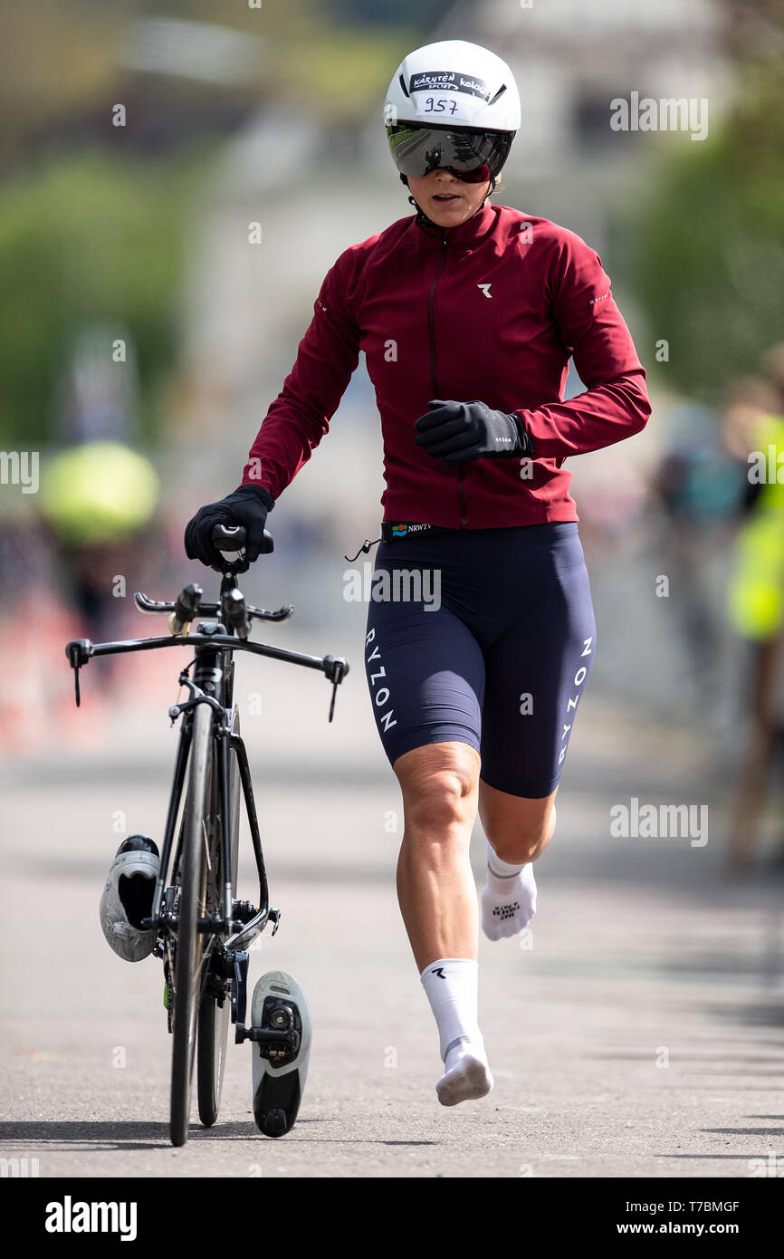 Beatrice Bush Stock Photos & Beatrice Bush Stock Images - Alamy