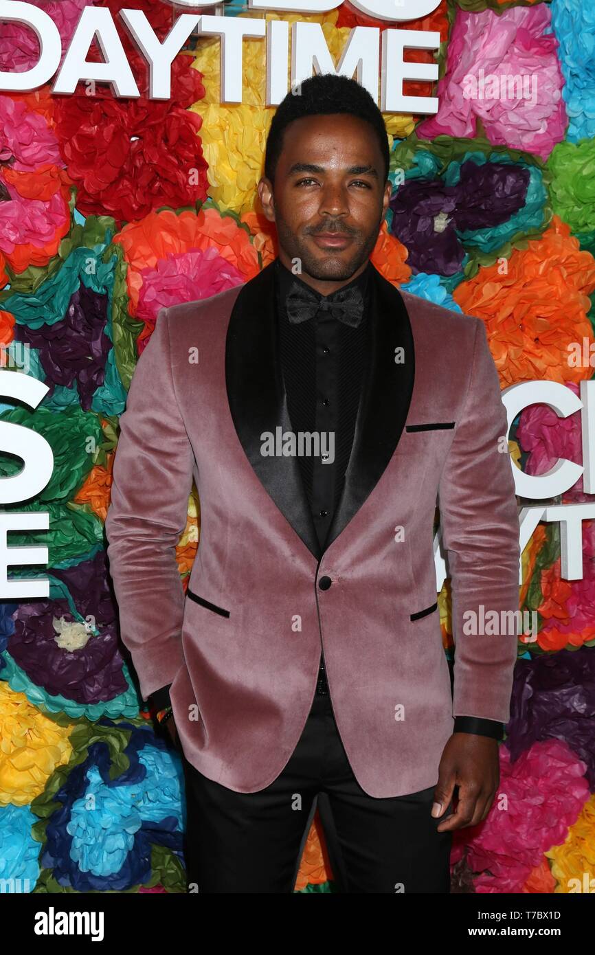 Sean dominic hi-res stock photography and images - Alamy