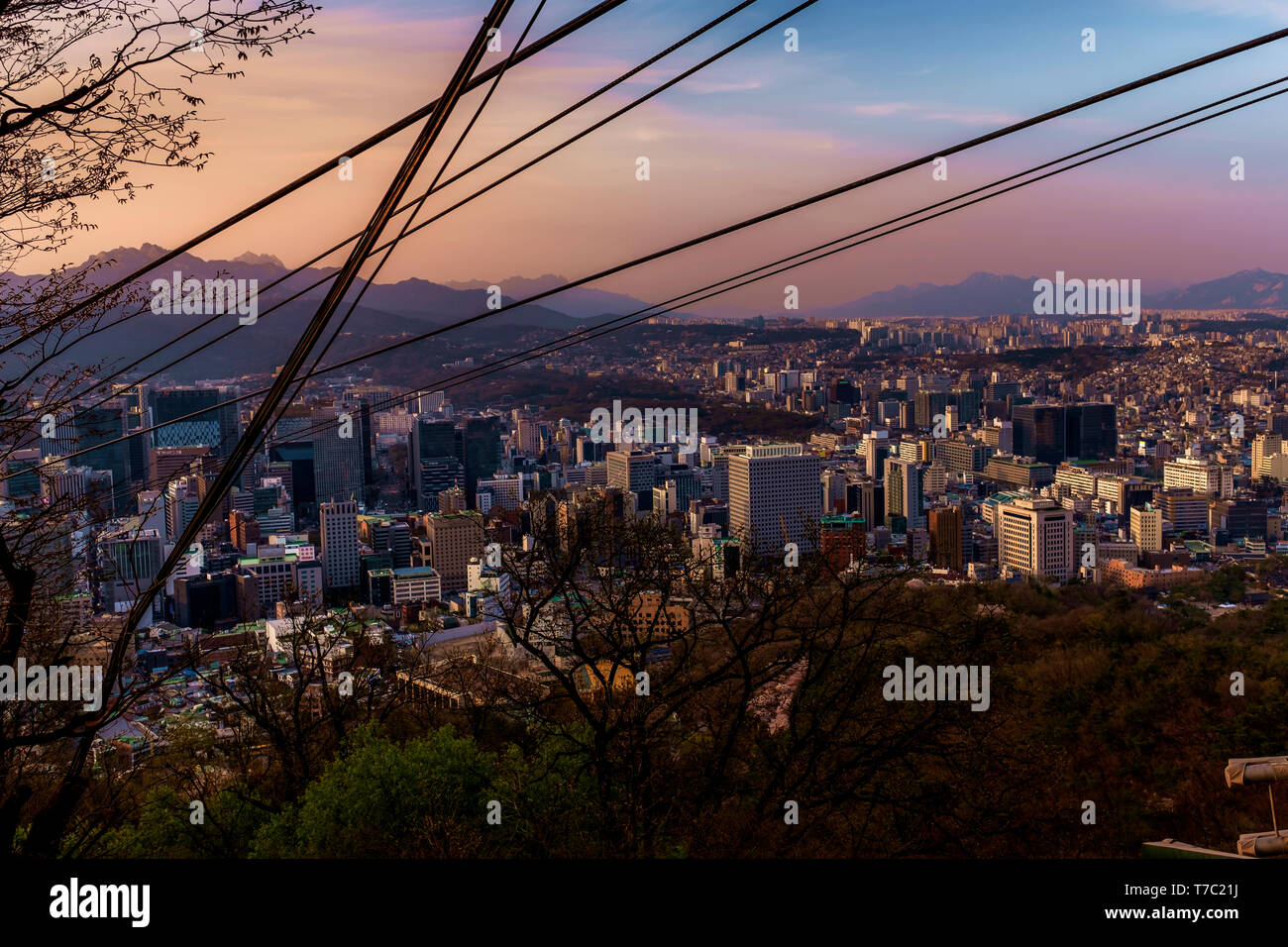 Seoul sunset photo hi-res stock photography and images - Alamy