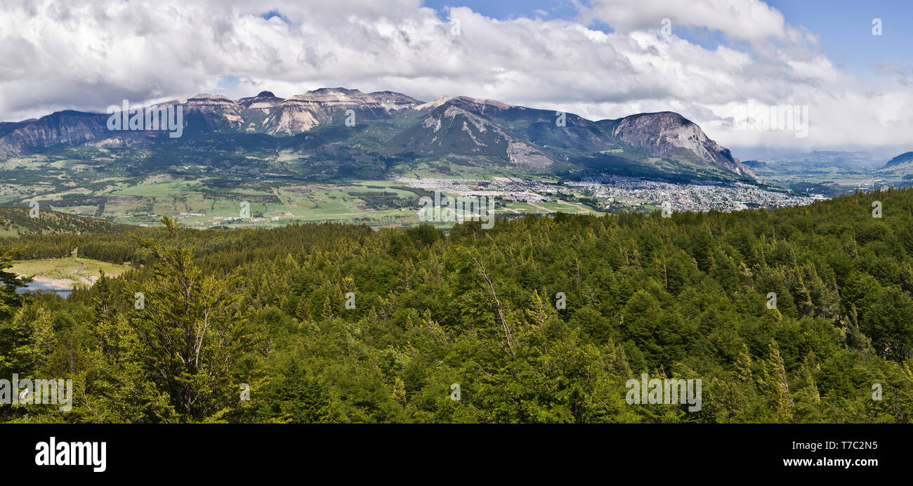 Peace river town and valley hi-res stock photography and images - Alamy