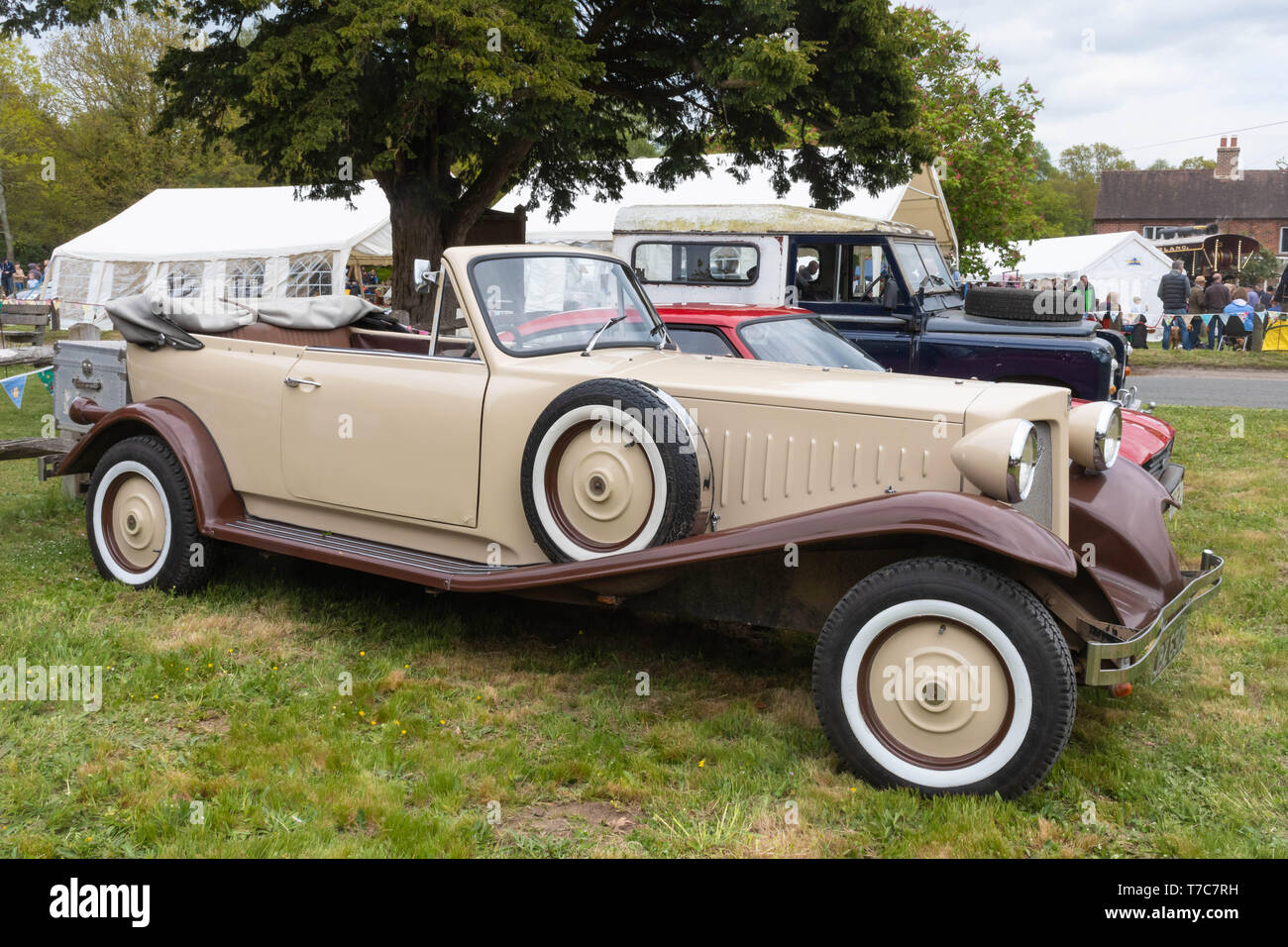 Convertible kit car village hi-res stock photography and images - Alamy