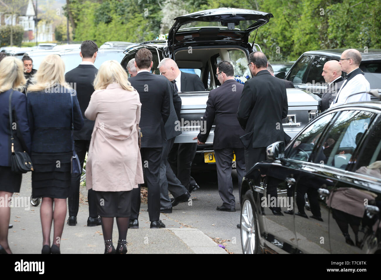 Mike love island funeral hi-res stock photography and images - Alamy