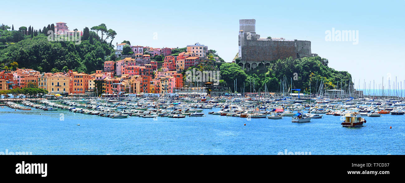 Ancient village of Lerici in Liguria Stock Photo - Alamy