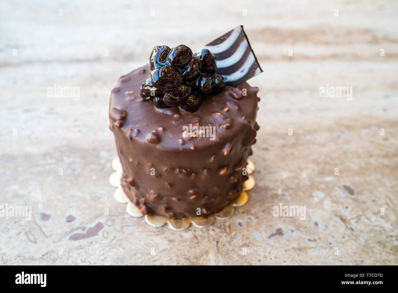 taste chocolate mini pastry, delicious cake Stock Photo - Alamy