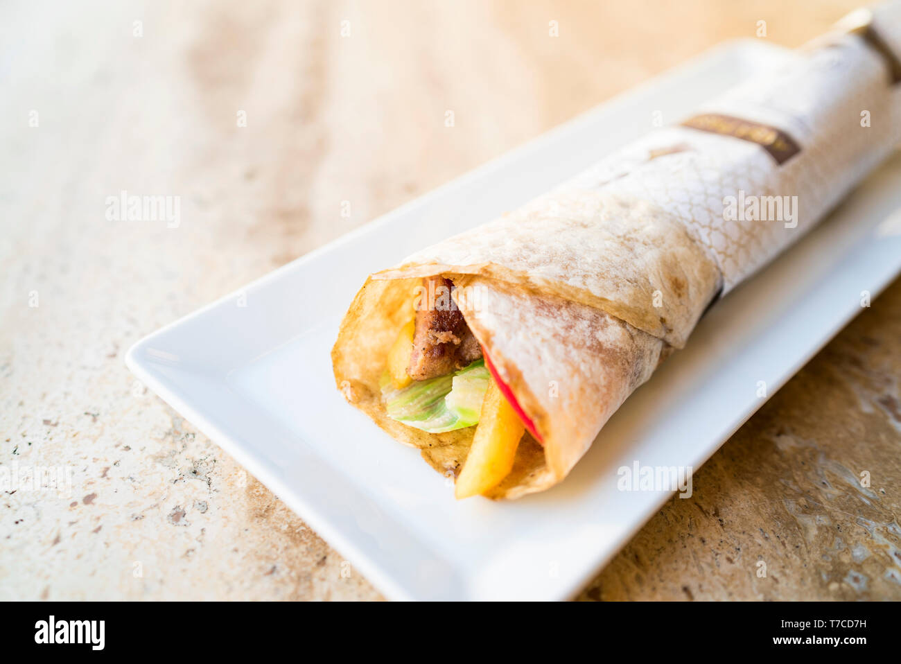 Kebab wraps hi-res stock photography and images - Alamy