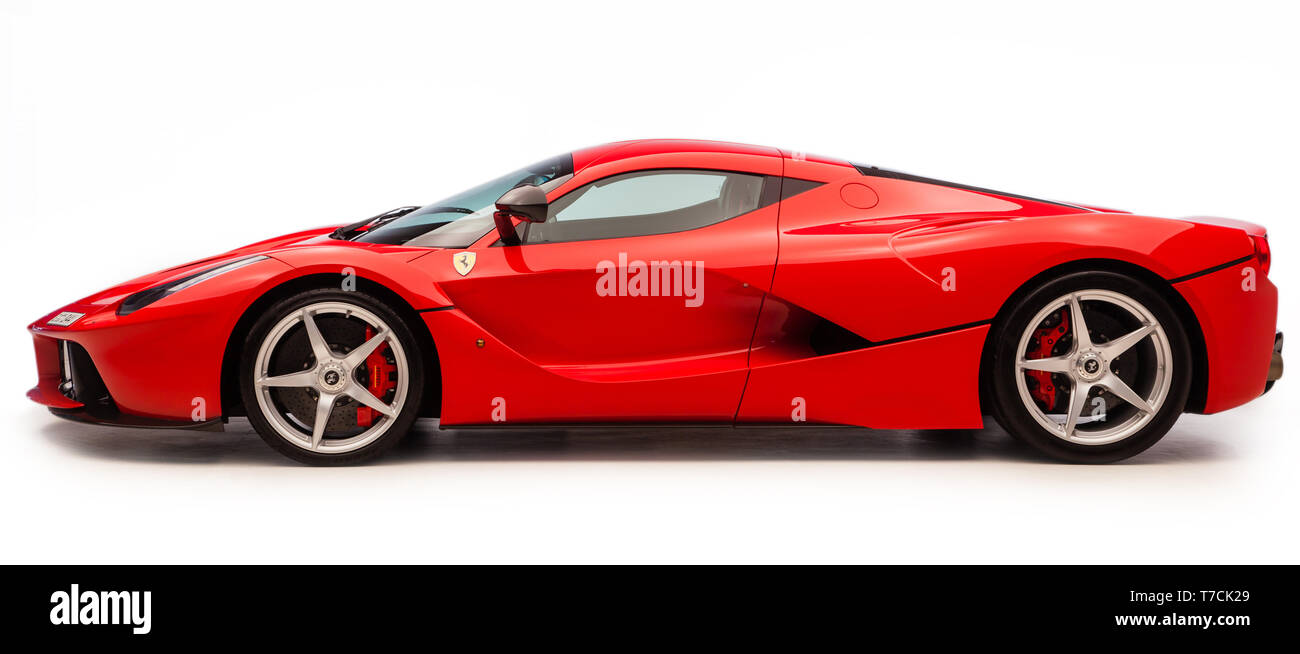 Red Ferrari La Ferrari Stock Photo - Alamy