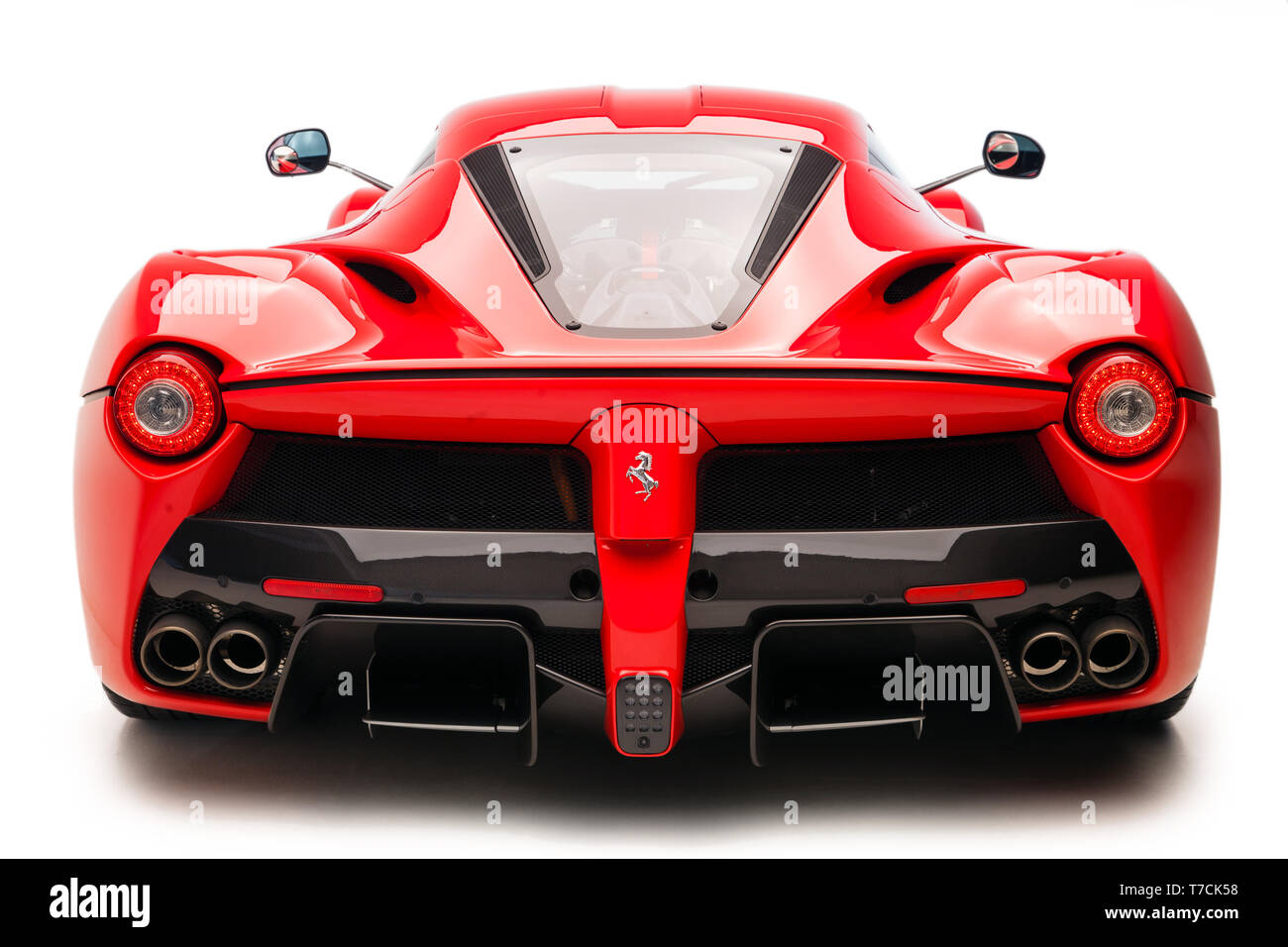 Red Ferrari La Ferrari Stock Photo - Alamy